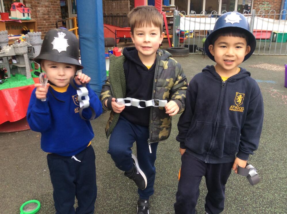 ATW EYFS News – Burglaries and bees | Pegasus Academy Trust